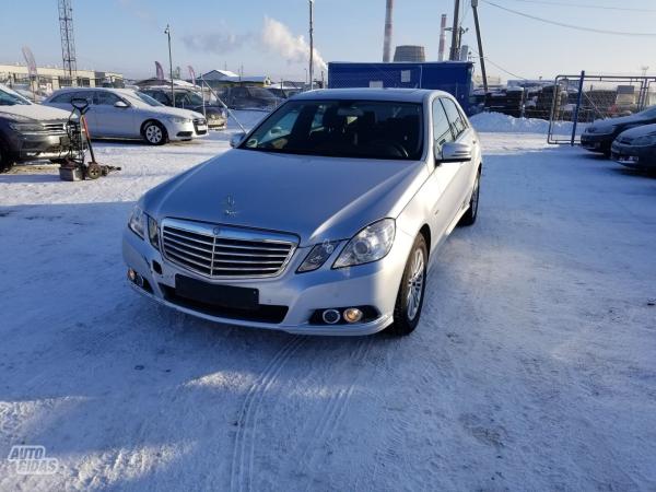 Pelēks Mercedes-Benz e-250 2009 Kauņa, ar dzinēja tilpumu 2.10 L un nobraukumu 262 tūkst. km par 4550 €, foto 1 vietnē AUTOMOTO.COM.LV