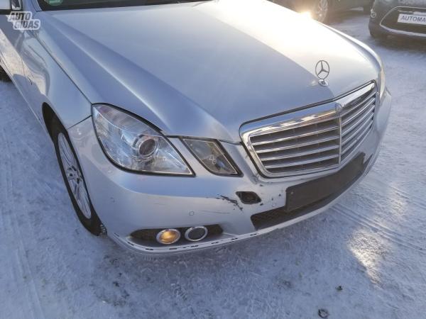 Pelēks Mercedes-Benz e-250 2009 Kauņa, ar dzinēja tilpumu 2.10 L un nobraukumu 262 tūkst. km par 4550 €, foto 4 vietnē AUTOMOTO.COM.LV