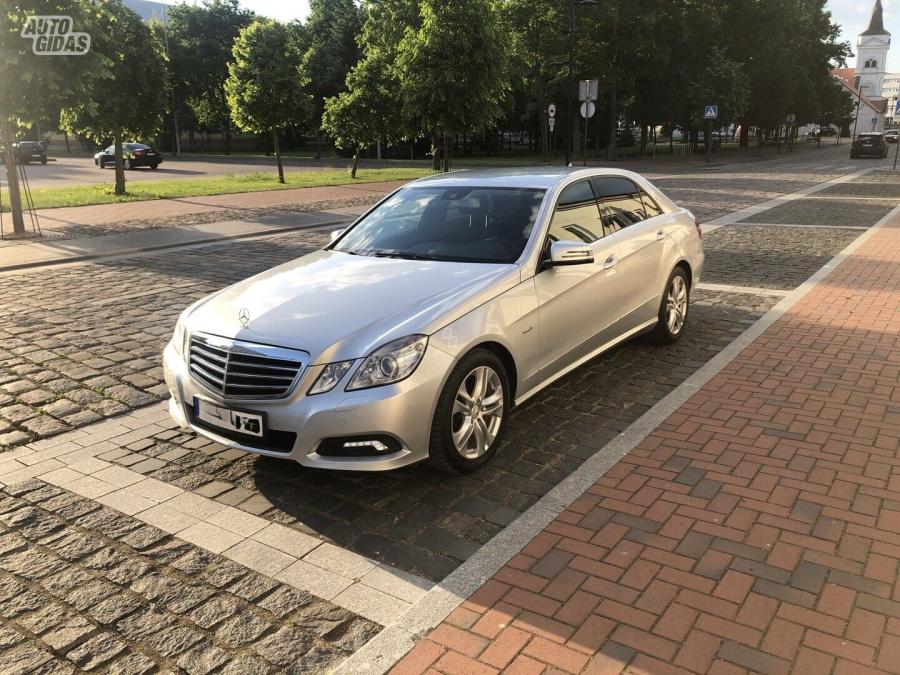 Pelēks Mercedes-Benz e-250 2009 Marijampole, ar dzinēja tilpumu 2.10 L un nobraukumu 250 tūkst. km par 6550 €, foto 1 vietnē AUTOMOTO.COM.LV