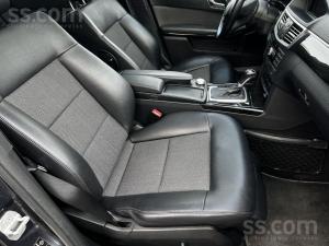Серый Мерседес E 250 2009 в Рига, объемом двигателя 2.20 л и пробегом 301 тыс. км за 6450 €, фото 12 на AUTOMOTO.COM.LV