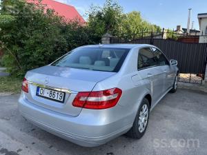 Pelēks Mercedes-Benz e-250 2009 Daugavpils, ar dzinēja tilpumu 1.80 L un nobraukumu 357 tūkst. km par 4950 €, foto 7 vietnē AUTOMOTO.COM.LV