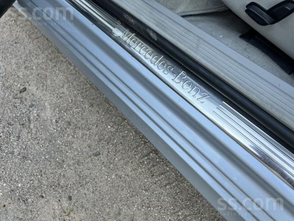 Pelēks Mercedes-Benz e-250 2009 Daugavpils, ar dzinēja tilpumu 1.80 L un nobraukumu 357 tūkst. km par 4250 €, foto 9 vietnē AUTOMOTO.COM.LV