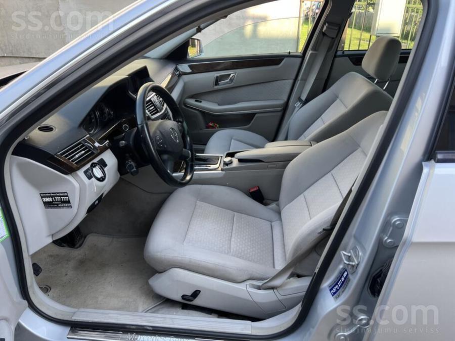 Pelēks Mercedes-Benz e-250 2009 Daugavpils, ar dzinēja tilpumu 1.80 L un nobraukumu 357 tūkst. km par 4950 €, foto 12 vietnē AUTOMOTO.COM.LV