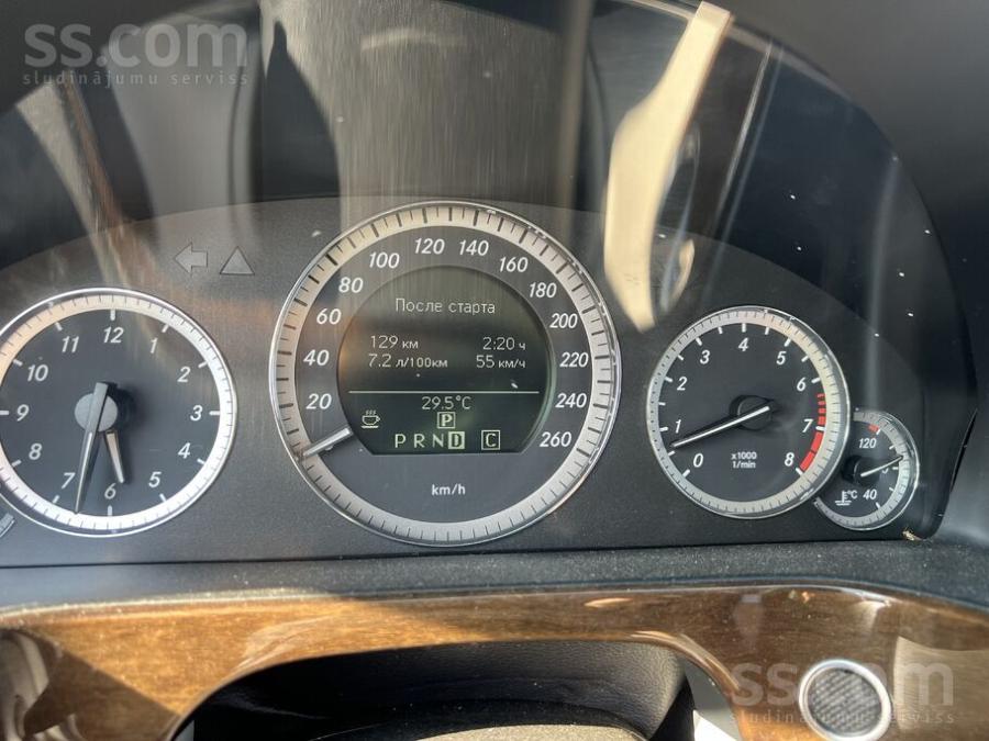 Pelēks Mercedes-Benz e-250 2009 Daugavpils, ar dzinēja tilpumu 1.80 L un nobraukumu 357 tūkst. km par 4950 €, foto 19 vietnē AUTOMOTO.COM.LV