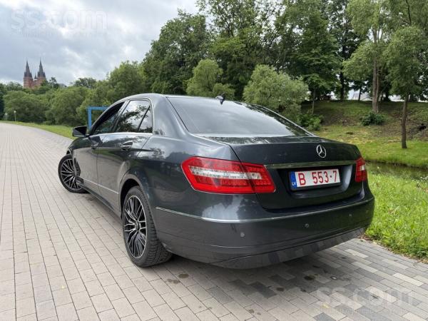 Pelēks Mercedes-Benz e-250 2010 Rēzekne, ar dzinēja tilpumu 2.20 L un nobraukumu 293 tūkst. km par 6490 €, foto 6 vietnē AUTOMOTO.COM.LV