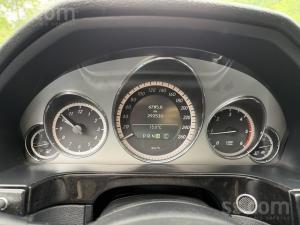 Серый Мерседес E 250 2010 в Резекне, объемом двигателя 2.20 л и пробегом 293 тыс. км за 6490 €, фото 15 на AUTOMOTO.COM.LV