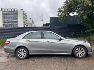 Pelēks Mercedes-Benz e-250 2010 Viļņa, ar dzinēja tilpumu 2.14 L un nobraukumu 300 tūkst. km par 4400 €, foto 5 vietnē AUTOMOTO.COM.LV