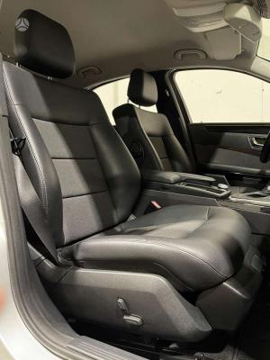 Серый Мерседес E 250 2010 в Клайпеда, объемом двигателя 1.80 л и пробегом 158 тыс. км за 8999 €, фото 33 на AUTOMOTO.COM.LV