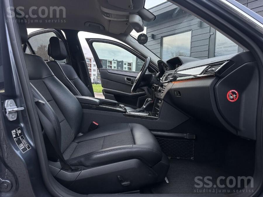 Серый Мерседес E 250 2010 в Елгава, объемом двигателя 2.20 л и пробегом 297 тыс. км за 5250 €, фото 7 на AUTOMOTO.COM.LV