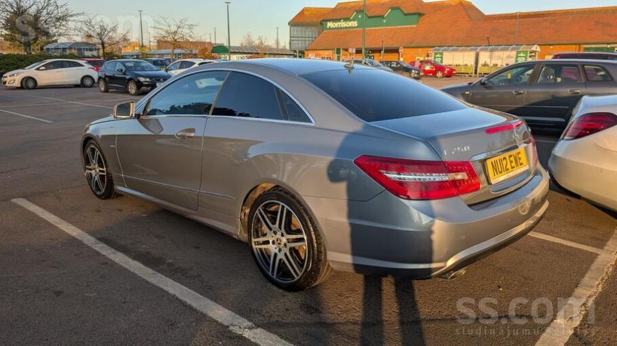 Grey Mercedes-Benz e-250 2012 in Daugavpils, with an engine capacity of 2.20 L and mileage of 130 thousand km for 3700 €, photo 7 on AUTOMOTO.COM.LV