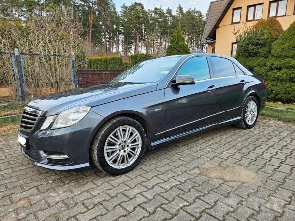 Grey Mercedes-Benz e-250 2012 in Riga, with an engine capacity of 2.20 L and mileage of 0 thousand km for 7900 €, photo 1 on AUTOMOTO.COM.LV