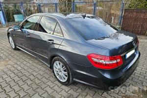 Серый Мерседес E 250 2012 в Рига, объемом двигателя 2.20 л и пробегом 0 тыс. км за 7900 €, фото 4 на AUTOMOTO.COM.LV