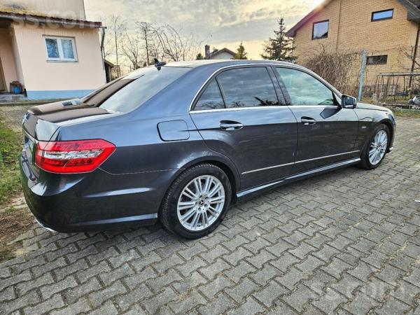 Grey Mercedes-Benz e-250 2012 in Riga, with an engine capacity of 2.20 L and mileage of 0 thousand km for 7900 €, photo 5 on AUTOMOTO.COM.LV