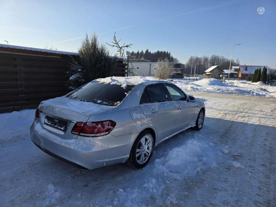 Pelēks Mercedes-Benz e-250 2013 Kauņa, ar dzinēja tilpumu 2.14 L un nobraukumu 290 tūkst. km par 8950 €, foto 6 vietnē AUTOMOTO.COM.LV