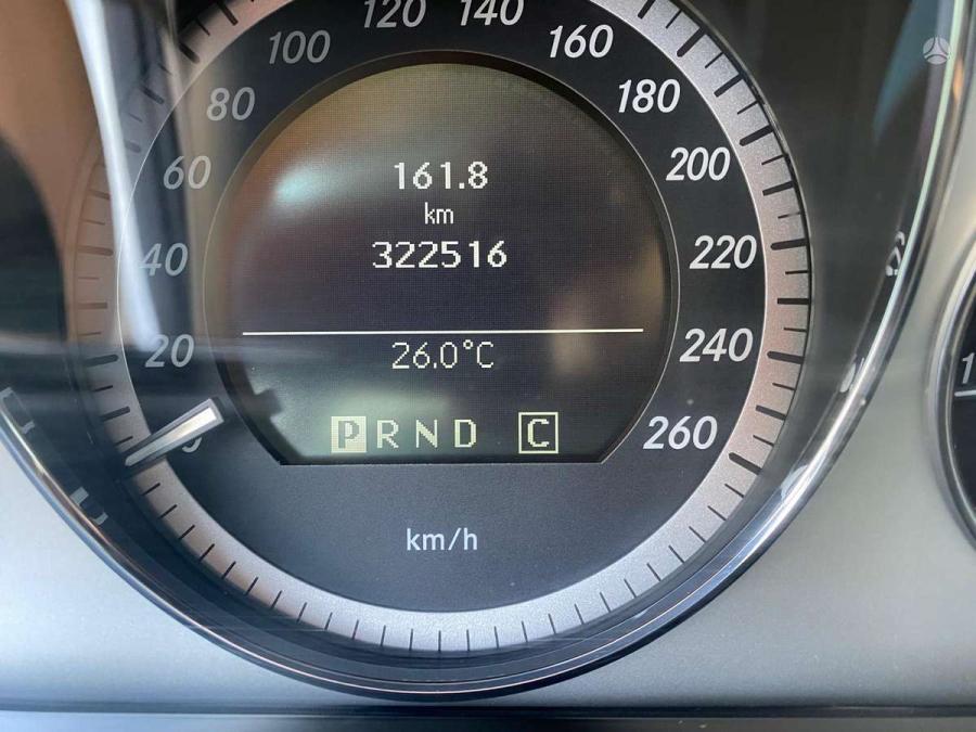 Grey Mercedes-Benz e-250 2009 in Raseiniai, with an engine capacity of 2.20 L and mileage of 323 thousand km for 5500 €, photo 18 on AUTOMOTO.COM.LV