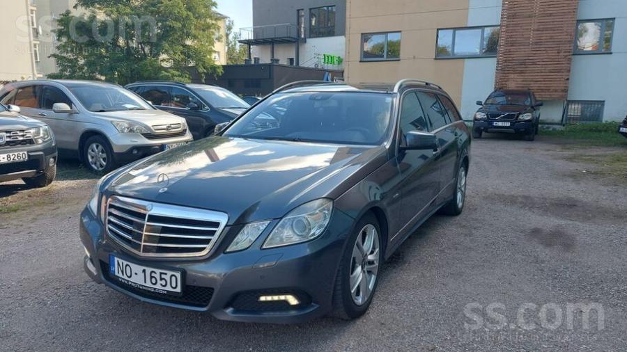 Pelēks Mercedes-Benz e-250 2009 Daugavpils, ar dzinēja tilpumu 2.20 L un nobraukumu 0 tūkst. km par 7700 €, foto 2 vietnē AUTOMOTO.COM.LV