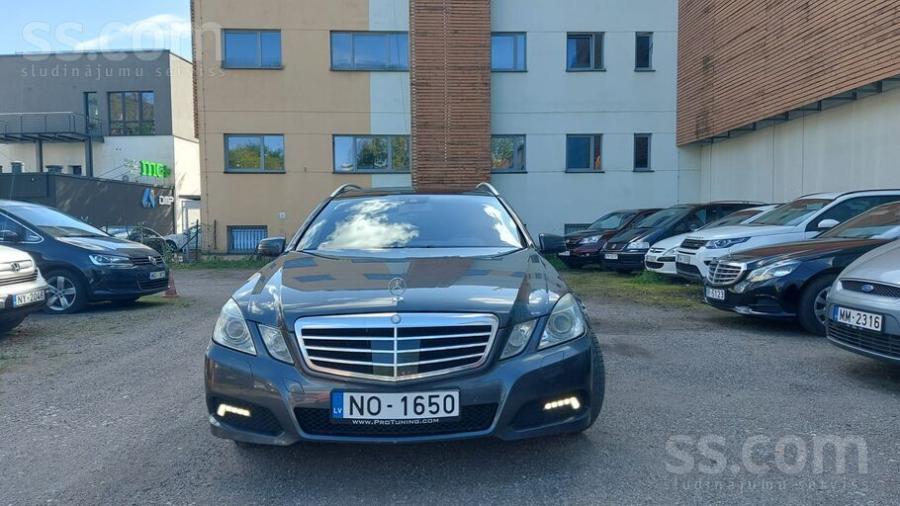 Pelēks Mercedes-Benz e-250 2009 Daugavpils, ar dzinēja tilpumu 2.20 L un nobraukumu 0 tūkst. km par 7700 €, foto 5 vietnē AUTOMOTO.COM.LV