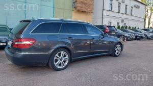 Pelēks Mercedes-Benz e-250 2009 Daugavpils, ar dzinēja tilpumu 2.20 L un nobraukumu 0 tūkst. km par 7700 €, foto 8 vietnē AUTOMOTO.COM.LV