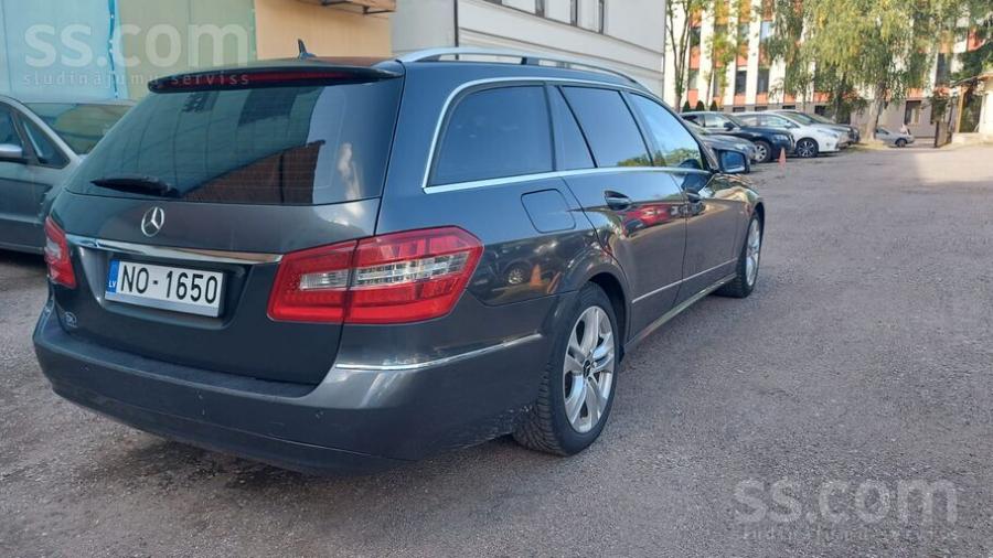 Pelēks Mercedes-Benz e-250 2009 Daugavpils, ar dzinēja tilpumu 2.20 L un nobraukumu 0 tūkst. km par 7700 €, foto 11 vietnē AUTOMOTO.COM.LV