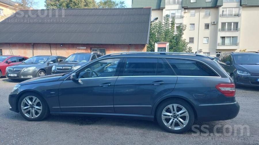 Pelēks Mercedes-Benz e-250 2009 Daugavpils, ar dzinēja tilpumu 2.20 L un nobraukumu 0 tūkst. km par 7700 €, foto 21 vietnē AUTOMOTO.COM.LV