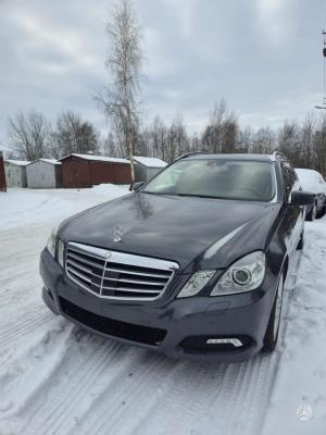 Pelēks Mercedes-Benz e-250 2010 Šauļi, ar dzinēja tilpumu 2.20 L un nobraukumu 340 tūkst. km par 7700 €, foto  vietnē AUTOMOTO.COM.LV