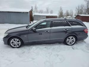 Pelēks Mercedes-Benz e-250 2010 Šauļi, ar dzinēja tilpumu 2.20 L un nobraukumu 340 tūkst. km par 7700 €, foto 3 vietnē AUTOMOTO.COM.LV