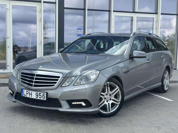 Серый Мерседес E 250 2010 в Вильнюс, объемом двигателя 2.14 л и пробегом 383 тыс. км за 4800 €, фото 3 на AUTOMOTO.COM.LV