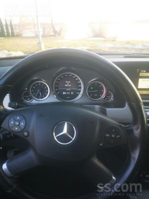 Серый Мерседес E 250 2010 в Огре, объемом двигателя 2.20 л и пробегом 410 тыс. км за 5600 €, фото 12 на AUTOMOTO.COM.LV