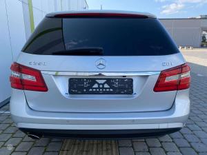 Grey Mercedes-Benz e-250 2010 in Raseiniai, with an engine capacity of 2.14 L and mileage of 323 thousand km for 5500 €, photo 5 on AUTOMOTO.COM.LV