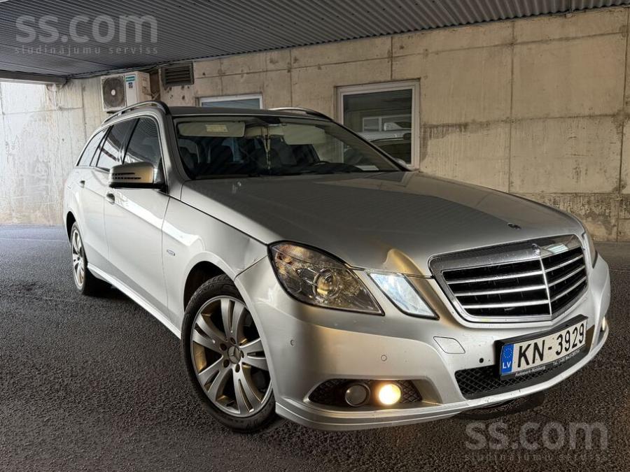 Grey Mercedes-Benz e-250 2010 in Riga, with an engine capacity of 2.50 L and mileage of 350 thousand km for 5000 €, photo 5 on AUTOMOTO.COM.LV