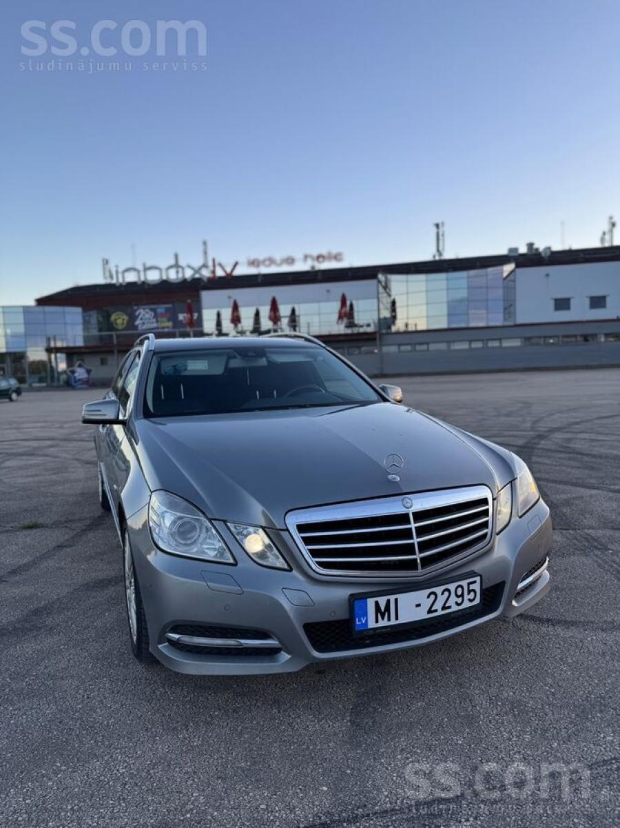 Pelēks Mercedes-Benz e-250 2010 Rīga, ar dzinēja tilpumu 2.10 L un nobraukumu 334 tūkst. km par 5700 €, foto 1 vietnē AUTOMOTO.COM.LV