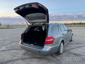 Pelēks Mercedes-Benz e-250 2010 Rīga, ar dzinēja tilpumu 2.10 L un nobraukumu 334 tūkst. km par 5700 €, foto 8 vietnē AUTOMOTO.COM.LV