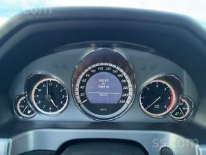 Pelēks Mercedes-Benz e-250 2010 Rīga, ar dzinēja tilpumu 2.10 L un nobraukumu 334 tūkst. km par 5700 €, foto 10 vietnē AUTOMOTO.COM.LV