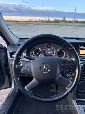 Pelēks Mercedes-Benz e-250 2010 Rīga, ar dzinēja tilpumu 2.10 L un nobraukumu 334 tūkst. km par 5700 €, foto 11 vietnē AUTOMOTO.COM.LV