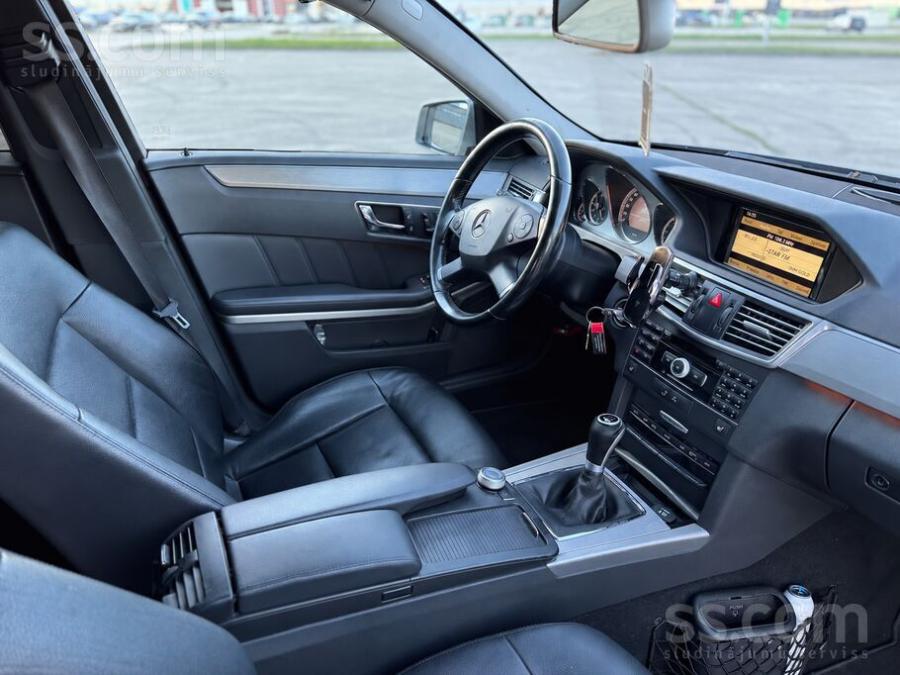 Pelēks Mercedes-Benz e-250 2010 Rīga, ar dzinēja tilpumu 2.10 L un nobraukumu 334 tūkst. km par 5700 €, foto 15 vietnē AUTOMOTO.COM.LV