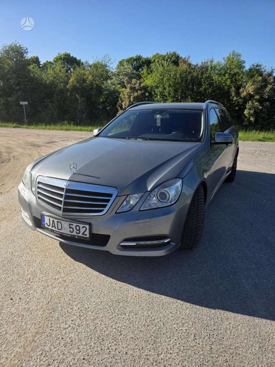 Pelēks Mercedes-Benz e-250 2011 Jonava, ar dzinēja tilpumu 2.20 L un nobraukumu 293 tūkst. km par 8550 €, foto 4 vietnē AUTOMOTO.COM.LV