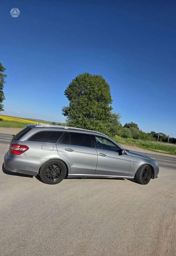Pelēks Mercedes-Benz e-250 2011 Jonava, ar dzinēja tilpumu 2.20 L un nobraukumu 293 tūkst. km par 8550 €, foto 5 vietnē AUTOMOTO.COM.LV