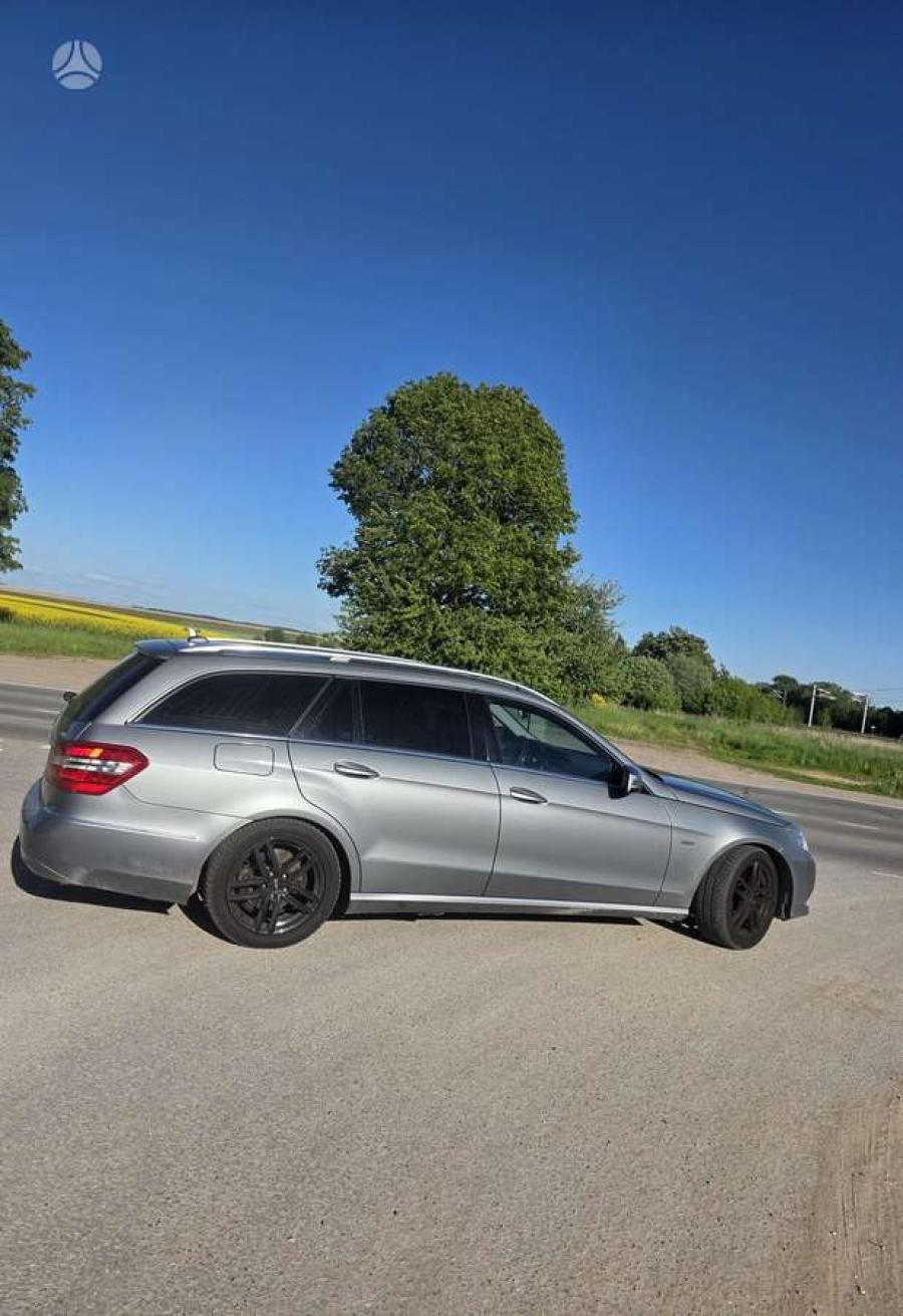 Pelēks Mercedes-Benz e-250 2011 Jonava, ar dzinēja tilpumu 2.20 L un nobraukumu 293 tūkst. km par 8550 €, foto 6 vietnē AUTOMOTO.COM.LV