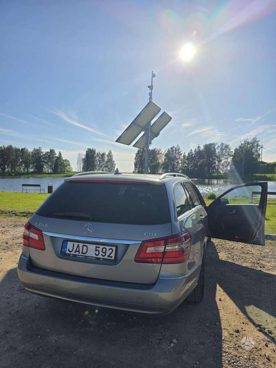 Pelēks Mercedes-Benz e-250 2011 Jonava, ar dzinēja tilpumu 2.20 L un nobraukumu 293 tūkst. km par 8550 €, foto 8 vietnē AUTOMOTO.COM.LV