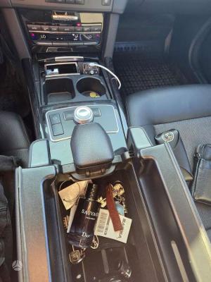 Pelēks Mercedes-Benz e-250 2011 Jonava, ar dzinēja tilpumu 2.20 L un nobraukumu 293 tūkst. km par 8550 €, foto 14 vietnē AUTOMOTO.COM.LV