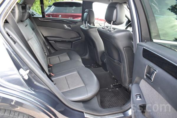 Pelēks Mercedes-Benz e-250 2011 Kuldīga, ar dzinēja tilpumu 2.20 L un nobraukumu 0 tūkst. km par 7490 €, foto 9 vietnē AUTOMOTO.COM.LV