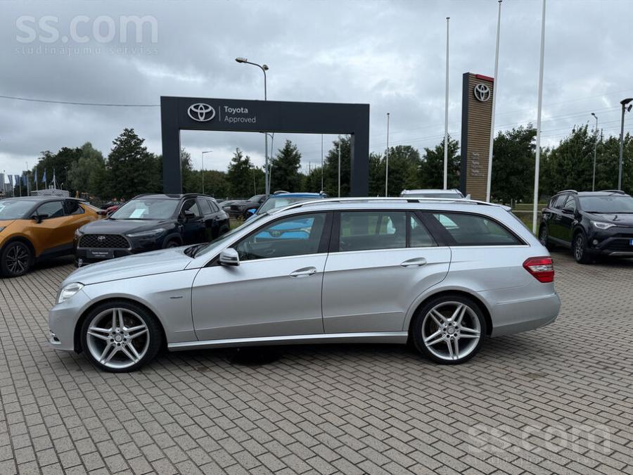 Grey Mercedes-Benz e-250 2011 in Liepaja, with an engine capacity of 2.20 L and mileage of 325 thousand km for 7400 €, photo 3 on AUTOMOTO.COM.LV