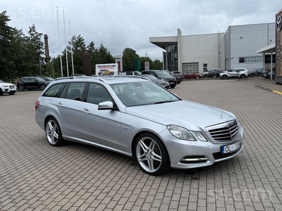 Grey Mercedes-Benz e-250 2011 in Liepaja, with an engine capacity of 2.20 L and mileage of 325 thousand km for 7400 €, photo 5 on AUTOMOTO.COM.LV