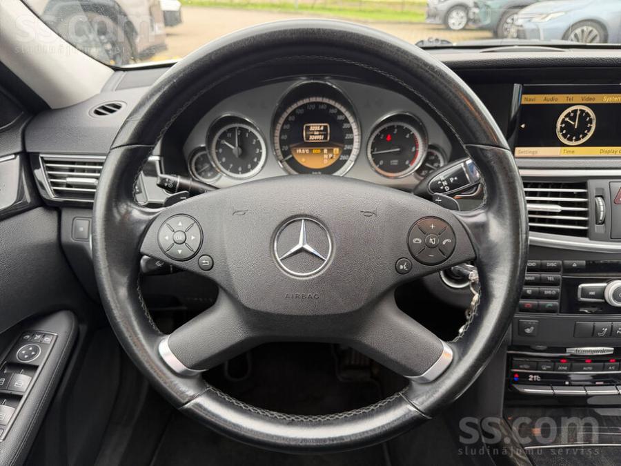 Grey Mercedes-Benz e-250 2011 in Liepaja, with an engine capacity of 2.20 L and mileage of 325 thousand km for 7400 €, photo 13 on AUTOMOTO.COM.LV