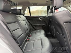 Grey Mercedes-Benz e-250 2011 in Liepaja, with an engine capacity of 2.20 L and mileage of 325 thousand km for 7400 €, photo 18 on AUTOMOTO.COM.LV