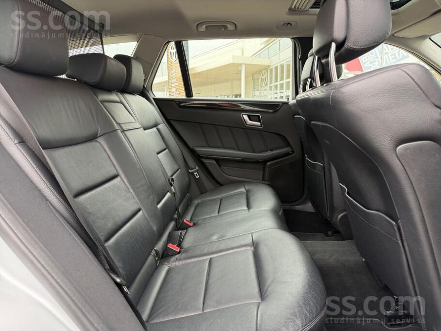 Grey Mercedes-Benz e-250 2011 in Liepaja, with an engine capacity of 2.20 L and mileage of 325 thousand km for 7400 €, photo 18 on AUTOMOTO.COM.LV