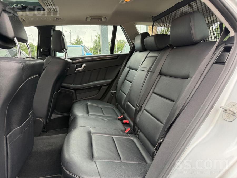 Grey Mercedes-Benz e-250 2011 in Liepaja, with an engine capacity of 2.20 L and mileage of 325 thousand km for 7400 €, photo 19 on AUTOMOTO.COM.LV