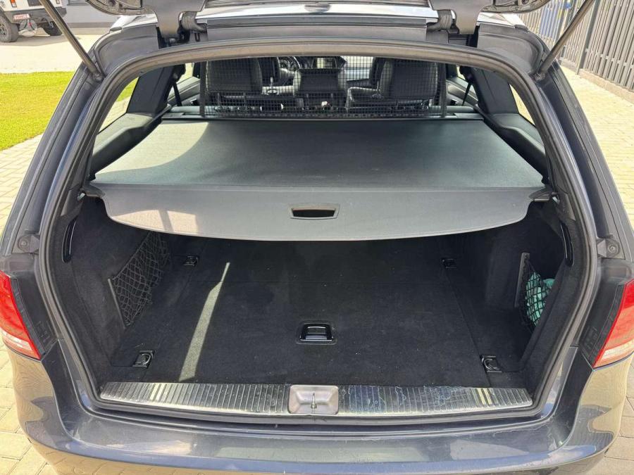 Pelēks Mercedes-Benz e-250 2013 Šauļi, ar dzinēja tilpumu 2.14 L un nobraukumu 300 tūkst. km par 8950 €, foto 10 vietnē AUTOMOTO.COM.LV
