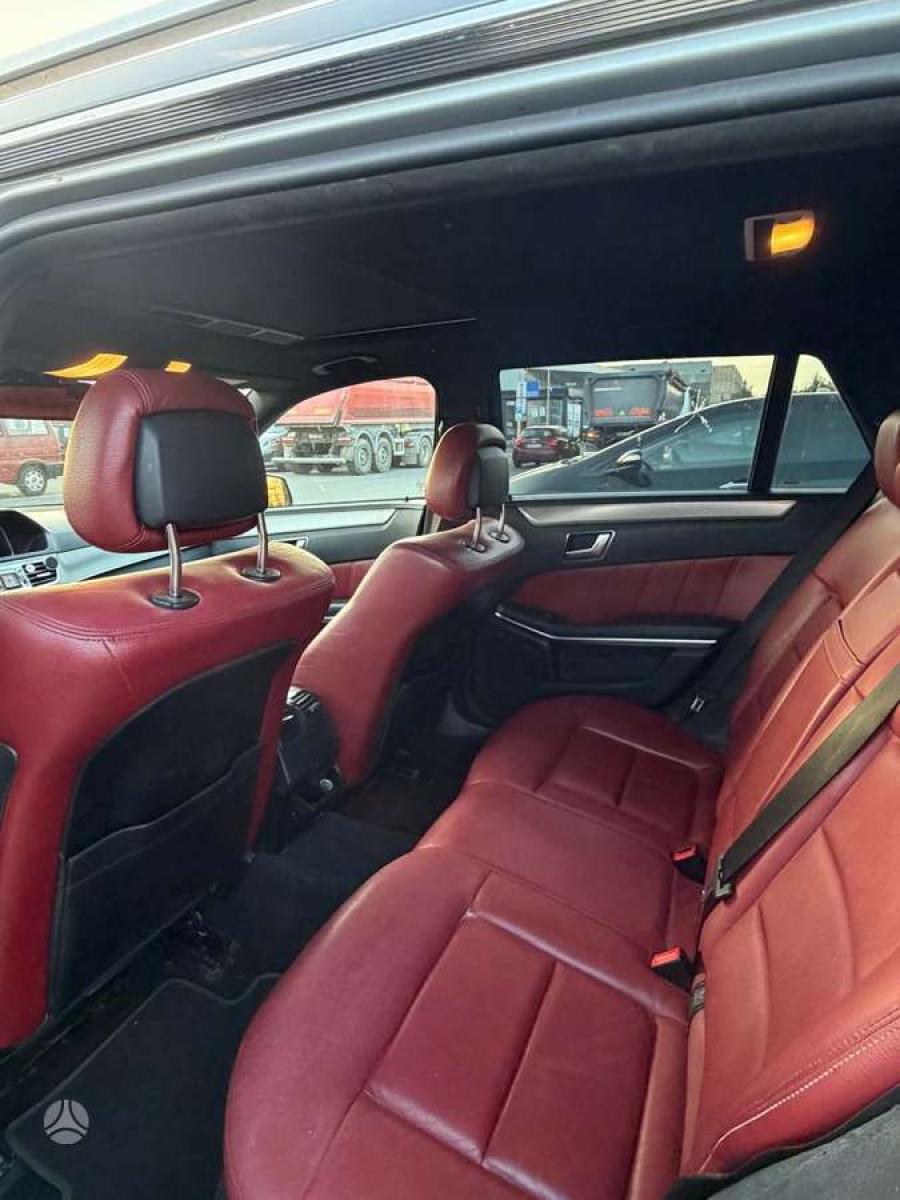 Pelēks Mercedes-Benz e-250 2014 Viļņa, ar dzinēja tilpumu 2.14 L un nobraukumu 439 tūkst. km par 7800 €, foto 7 vietnē AUTOMOTO.COM.LV