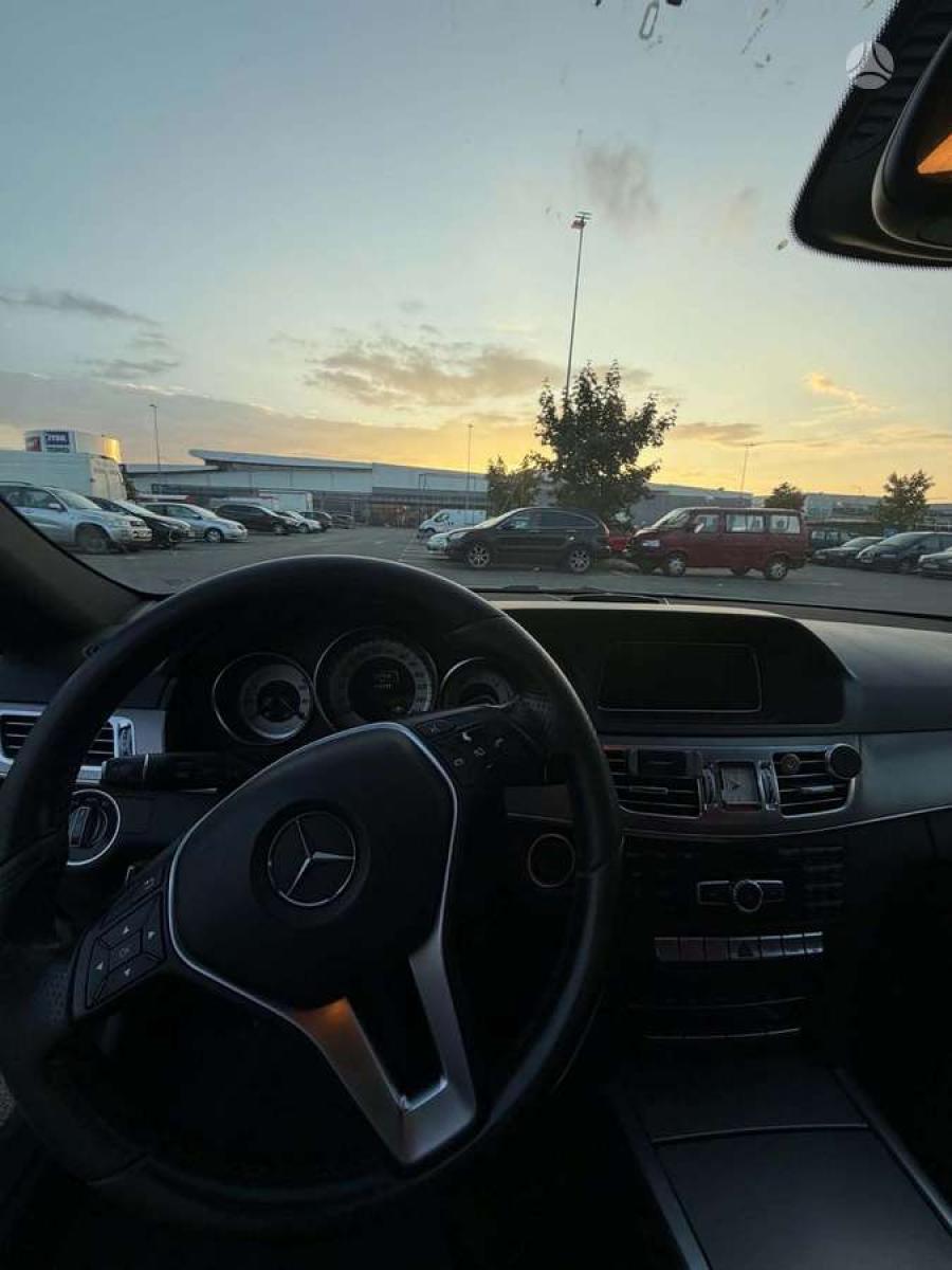 Pelēks Mercedes-Benz e-250 2014 Viļņa, ar dzinēja tilpumu 2.14 L un nobraukumu 439 tūkst. km par 7800 €, foto 8 vietnē AUTOMOTO.COM.LV